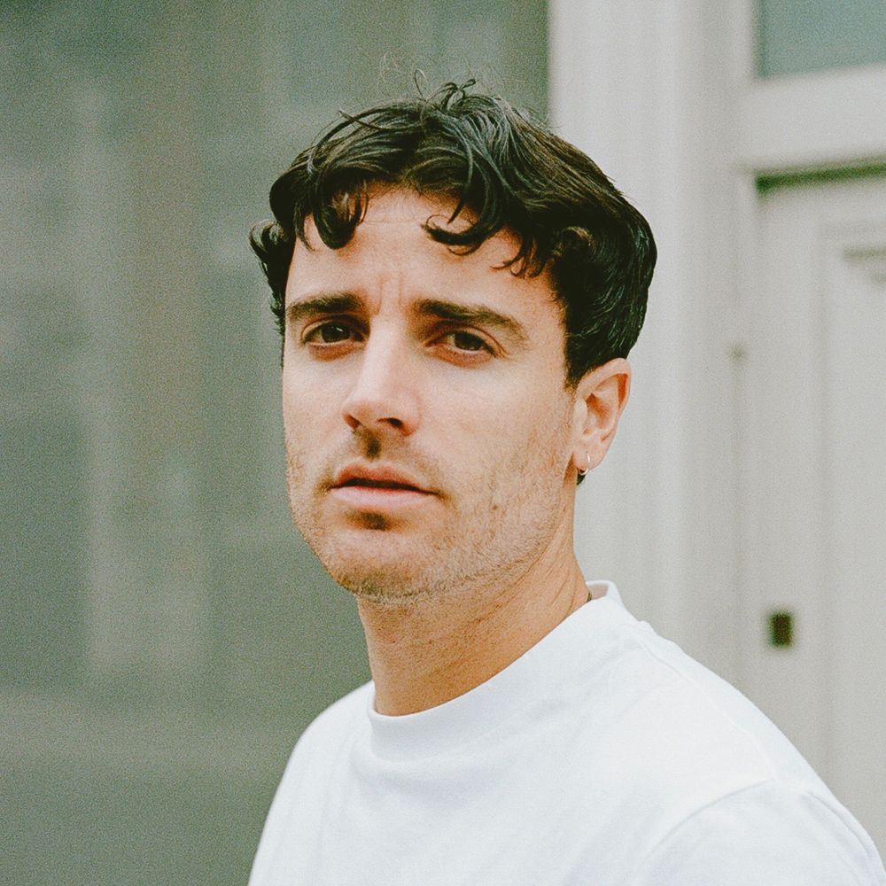 Hobbie Stuart – Paper Planes - Discover New Music & Unsigned Talent ...