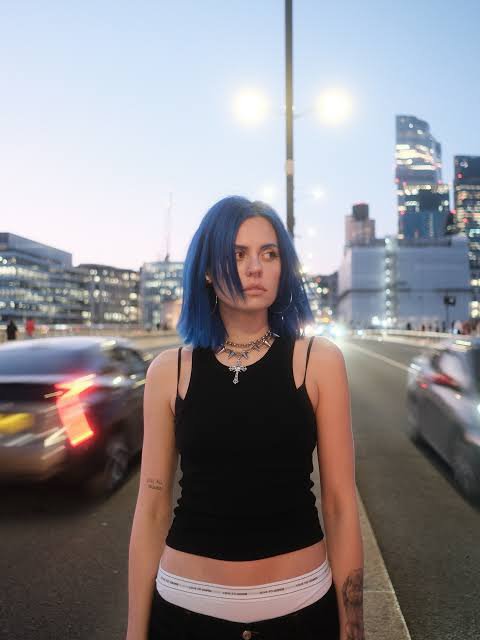 Kings Elliot – What If This World - New Music - ALFITUDE
